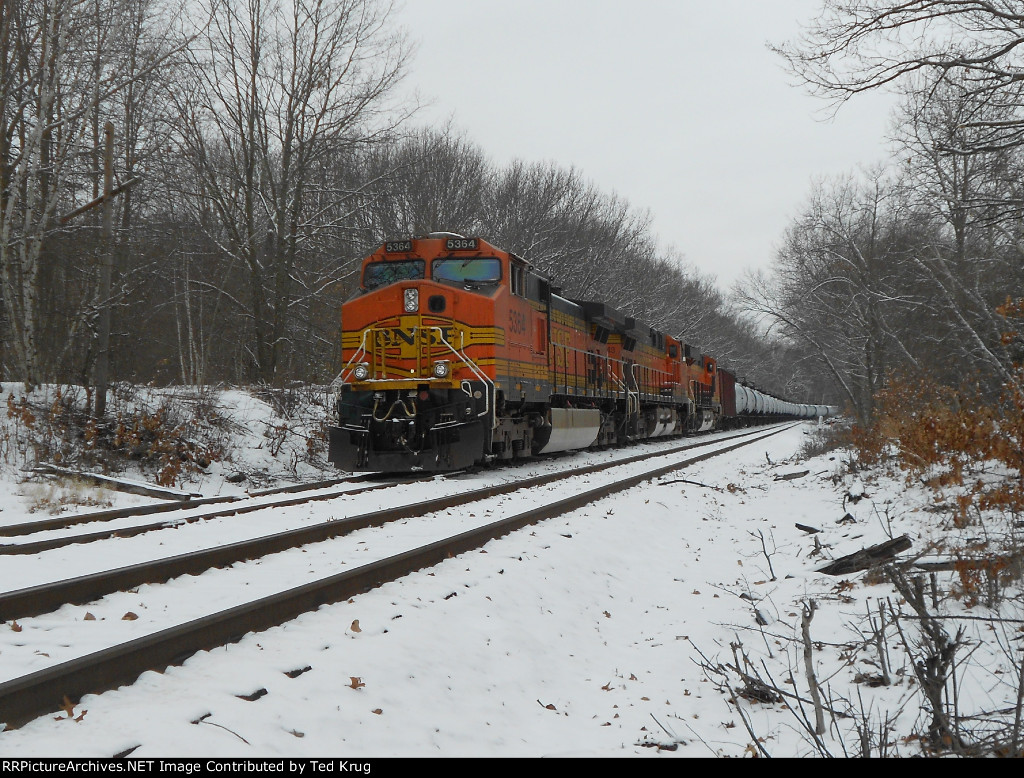 BNSF 5364, 5643 & 6976